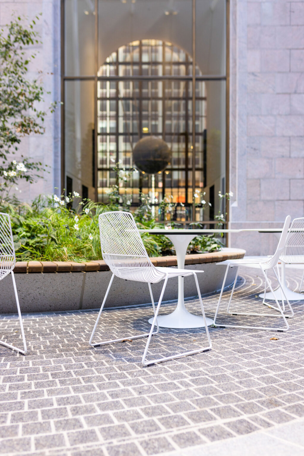 Gallery - 550 Madison