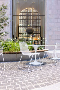 Gallery - 550 Madison